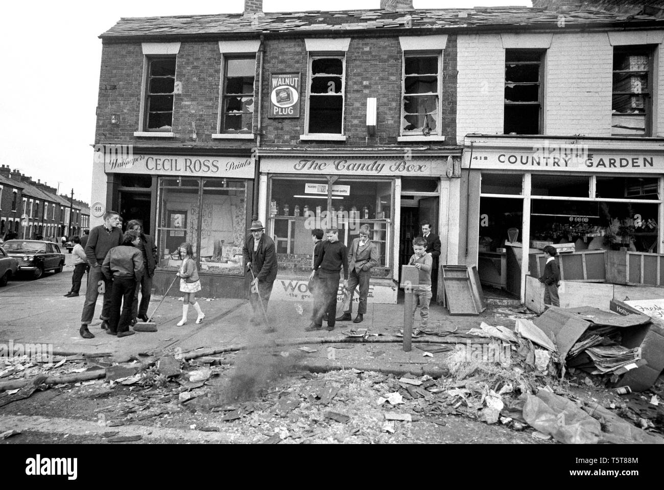 70s ira hi-res stock photography and images - Alamy