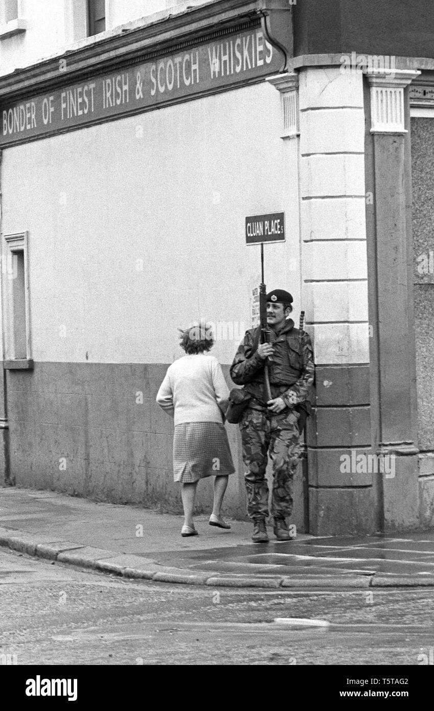 British Army soldier on patrol in Belfast early 70s during The Troubles ...