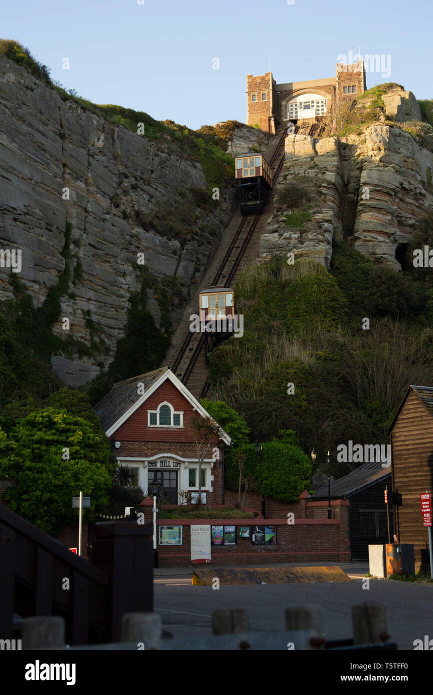 Funicular railway up the East Cliff in Hastings Stock Photo - Alamy