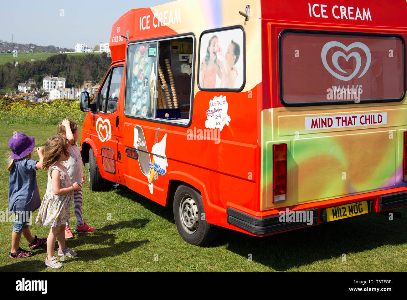 People queueing at Ice cream van, Hastings Stock Photo - Alamy