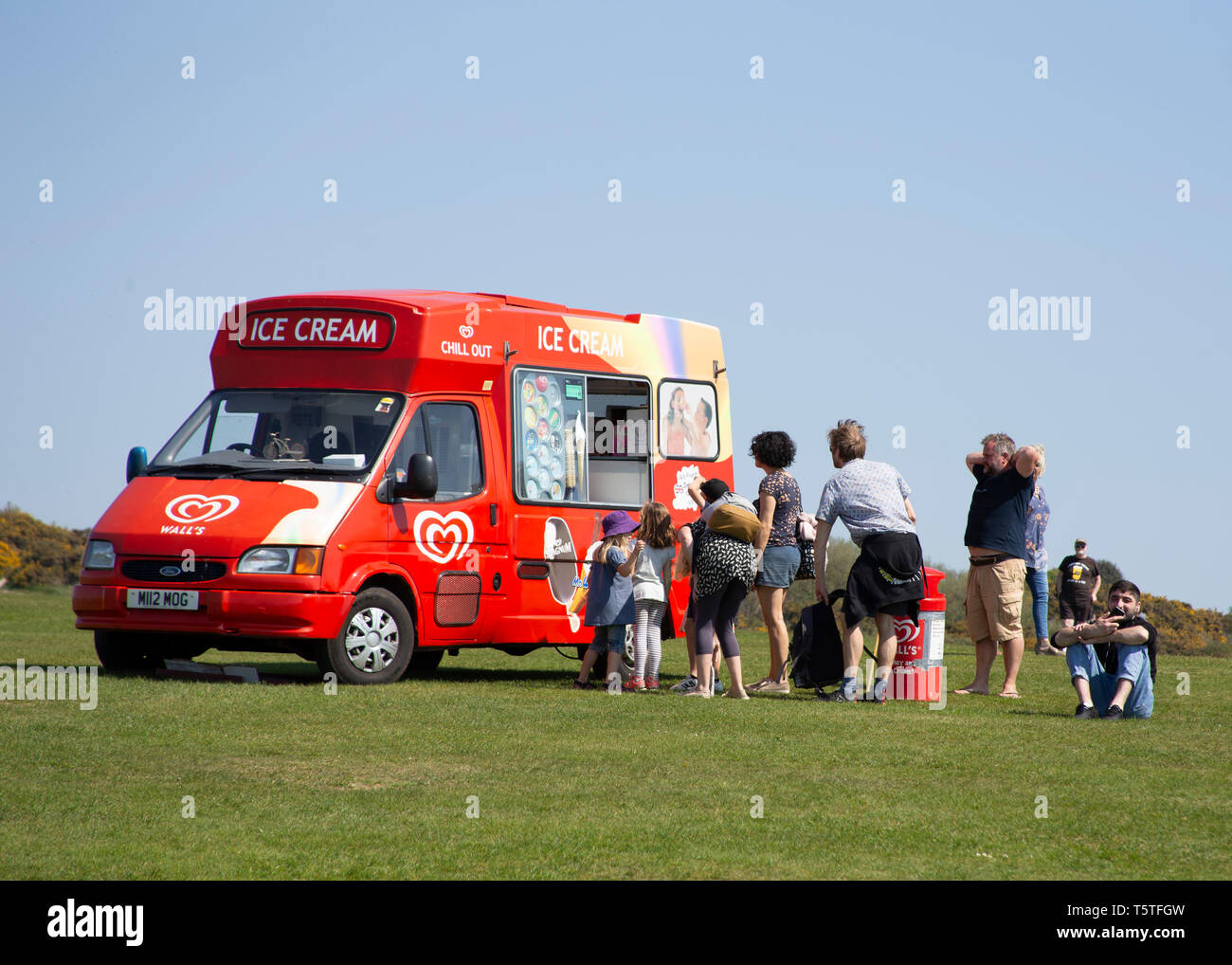 Ice cream van ice lollies hi-res stock photography and images - Alamy