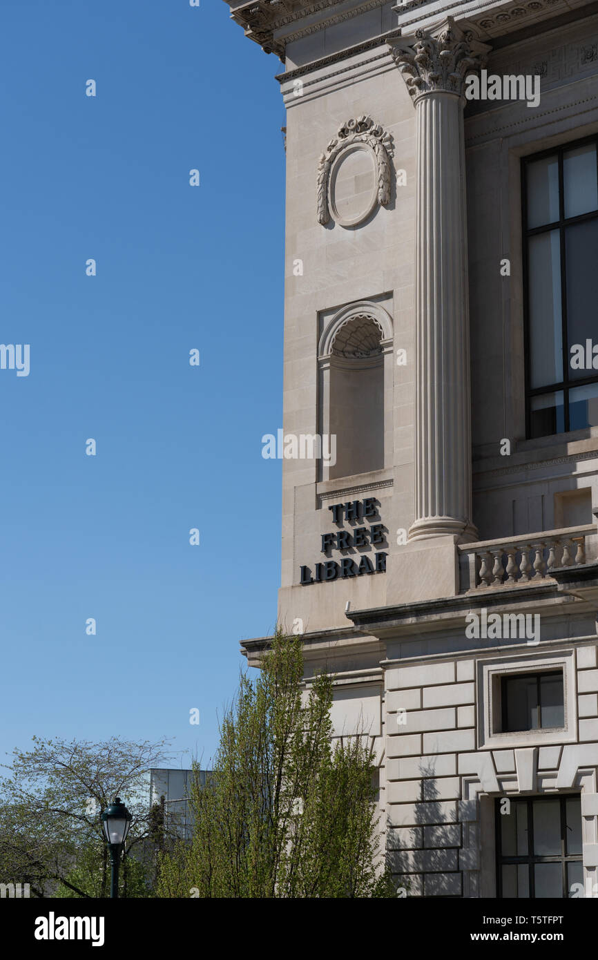 the Parkway Central Library opened for service at its present location ...
