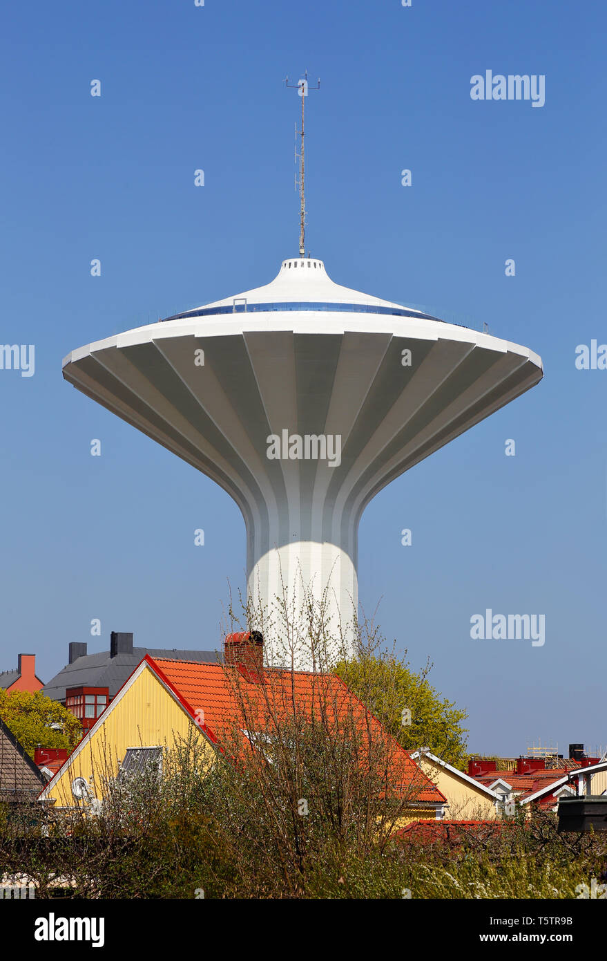 Mushroom shape hi-res stock photography and images - Alamy