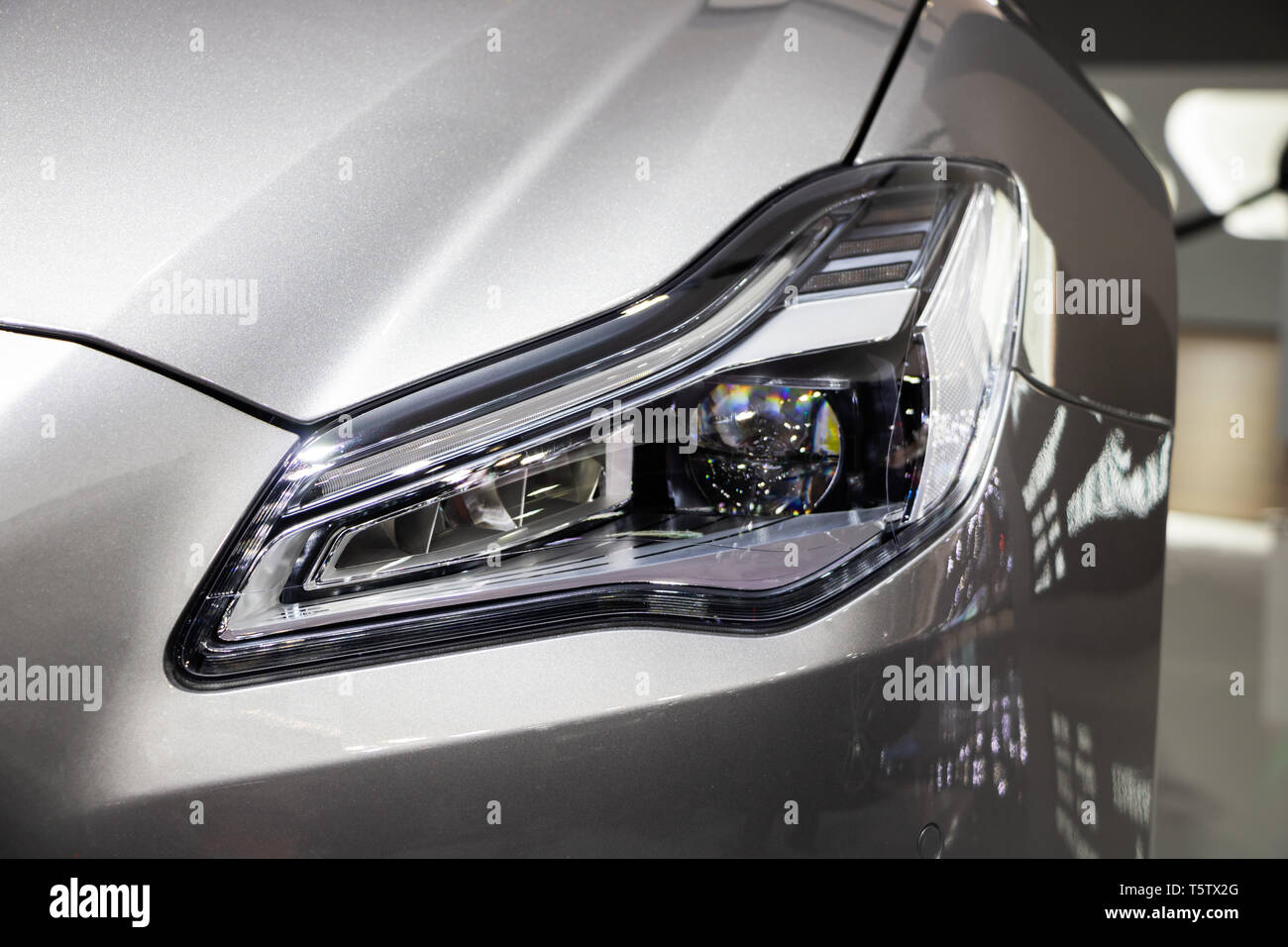 The Closeup Front Headlight car Stock Photo - Alamy