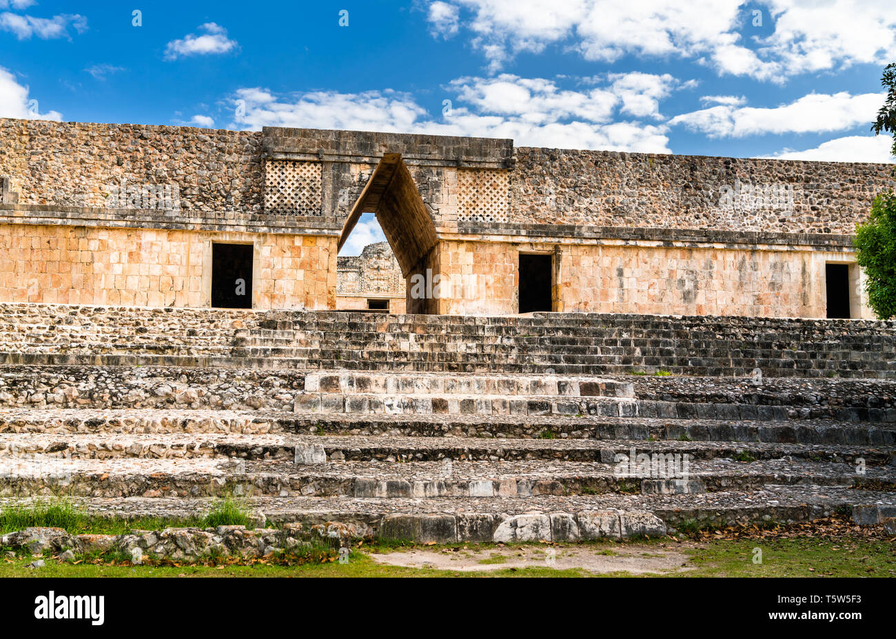 Ancient mayan period hi-res stock photography and images - Alamy