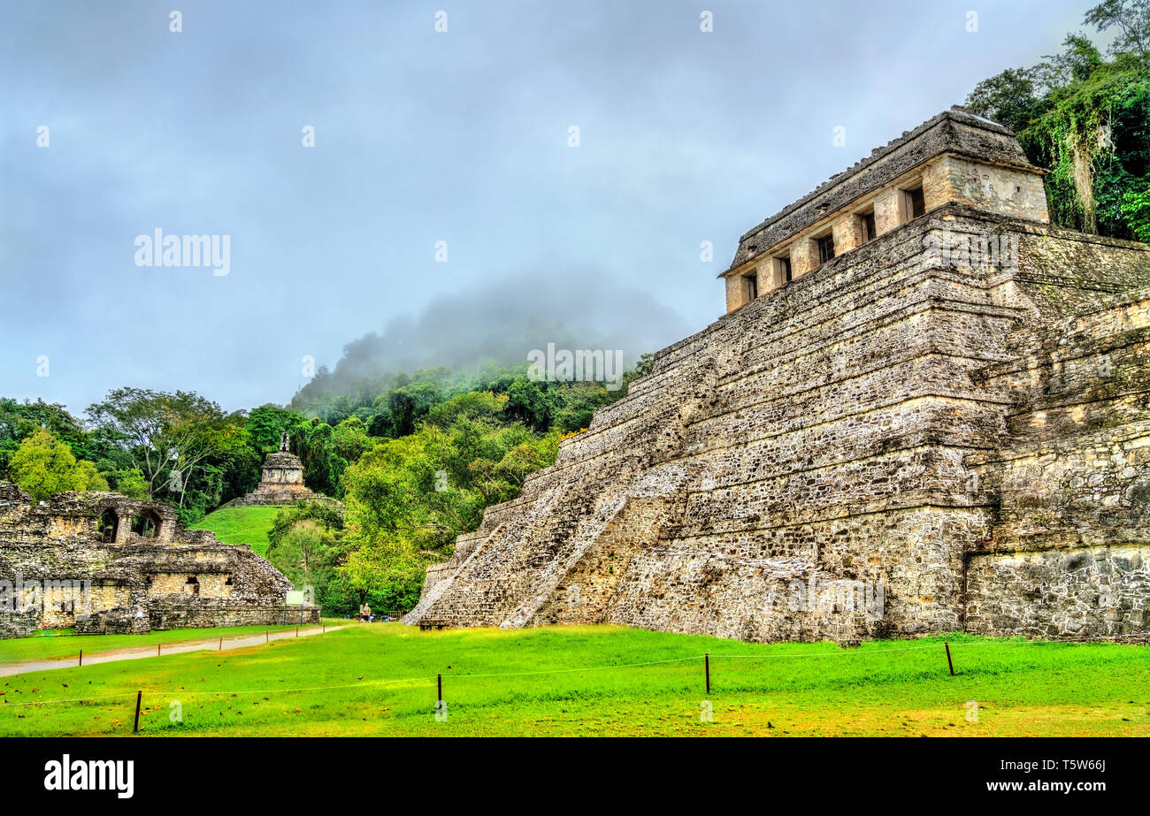 Temple of the Inscriptions at Palenque in Mexico Stock Photo - Alamy