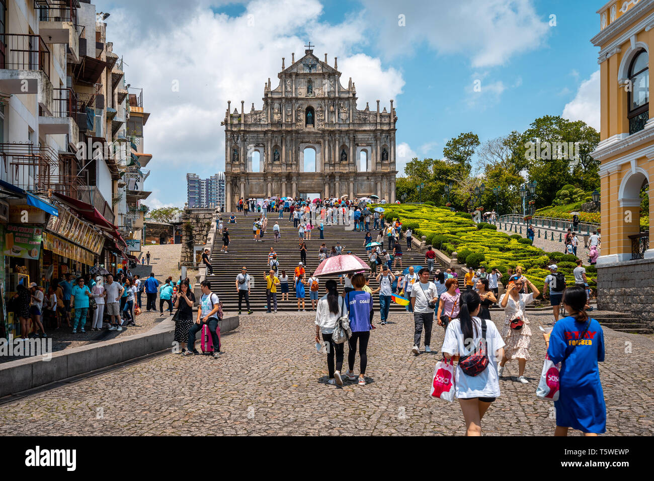 Macau china tourists ruins hi-res stock photography and images - Alamy