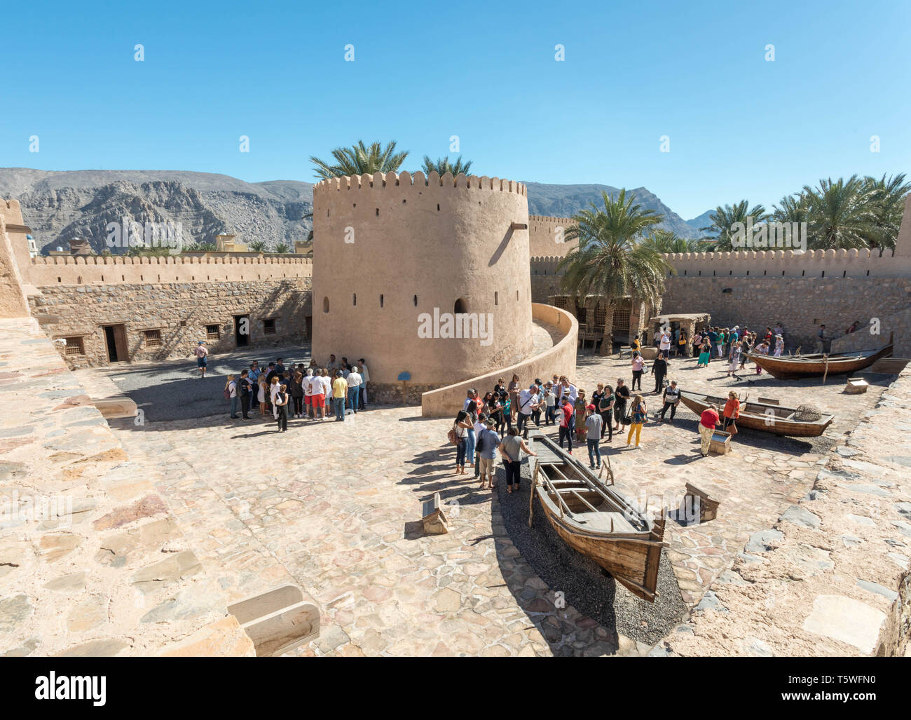 Khasab Fort in Khasab on the Musandam Peninsula in Oman Stock Photo - Alamy