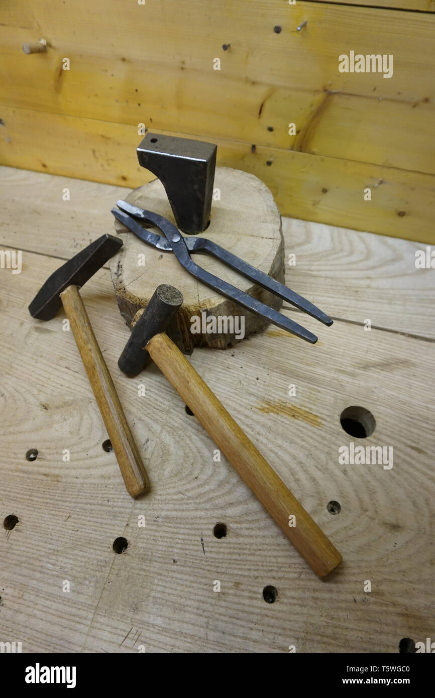 Medieval Carpenter Hammer