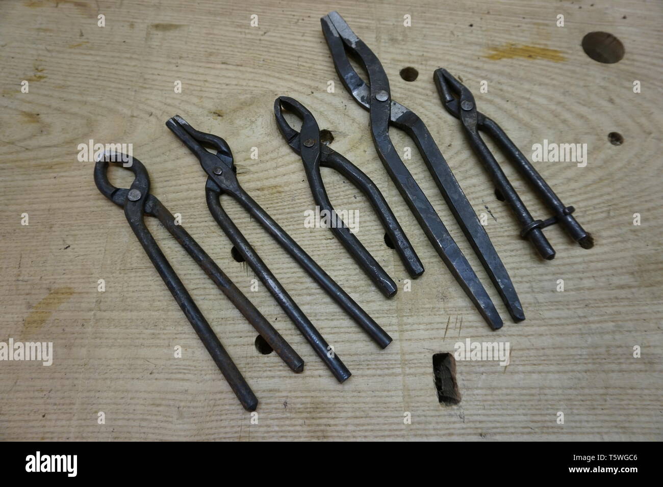 roman to medieval period pliers in forged steel, reconstructions made ...