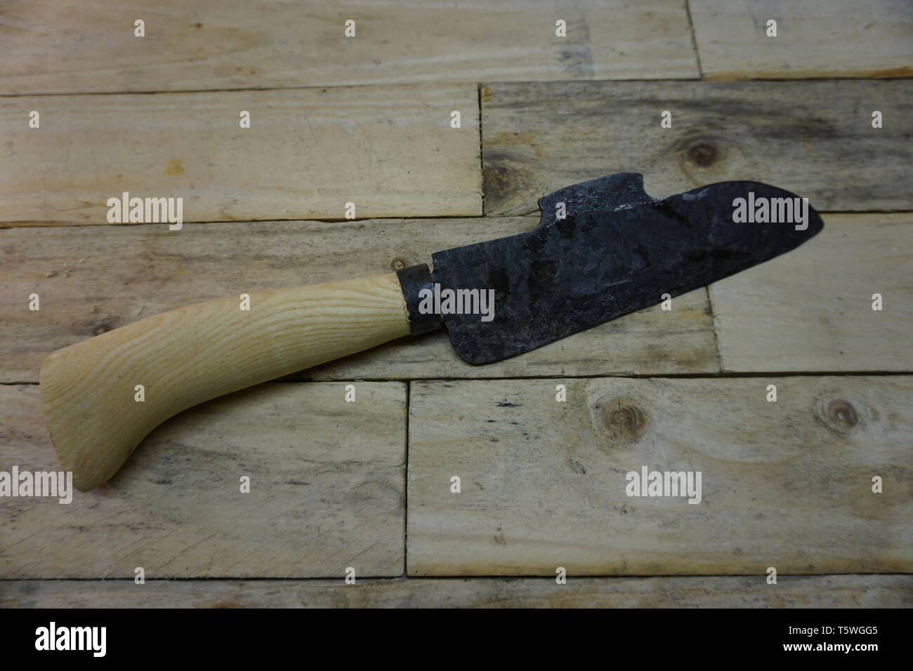 Hedge laying tools hi-res stock photography and images - Alamy