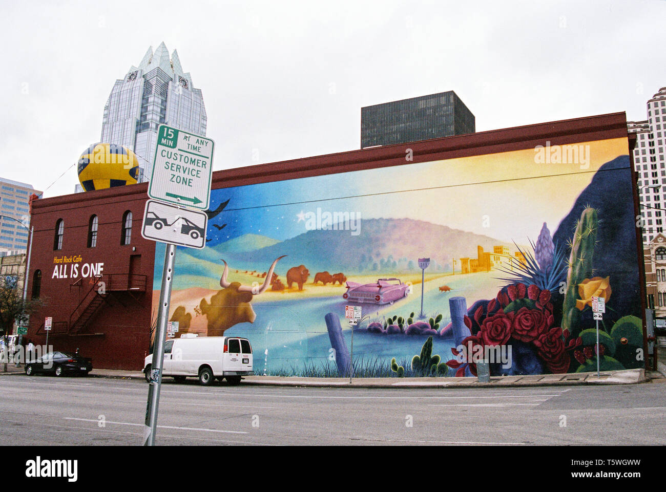 Austin texas street art mural hi-res stock photography and images - Alamy