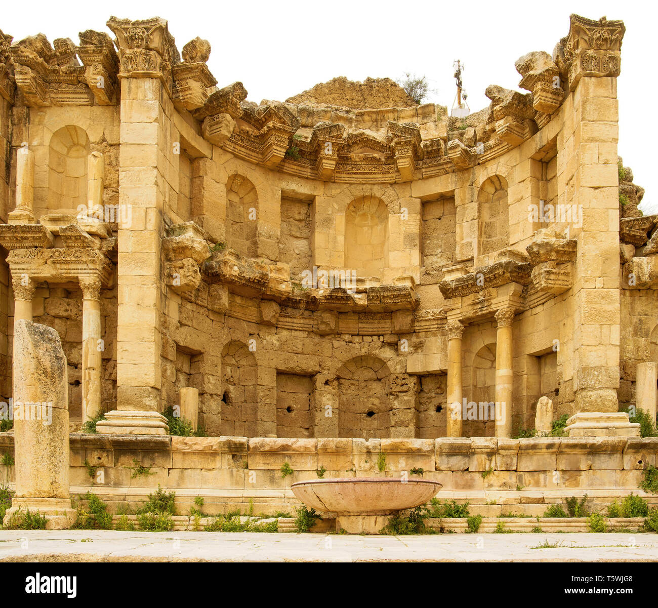 The Nymphaeum Jerash archeological site, Jordan Stock Photo - Alamy