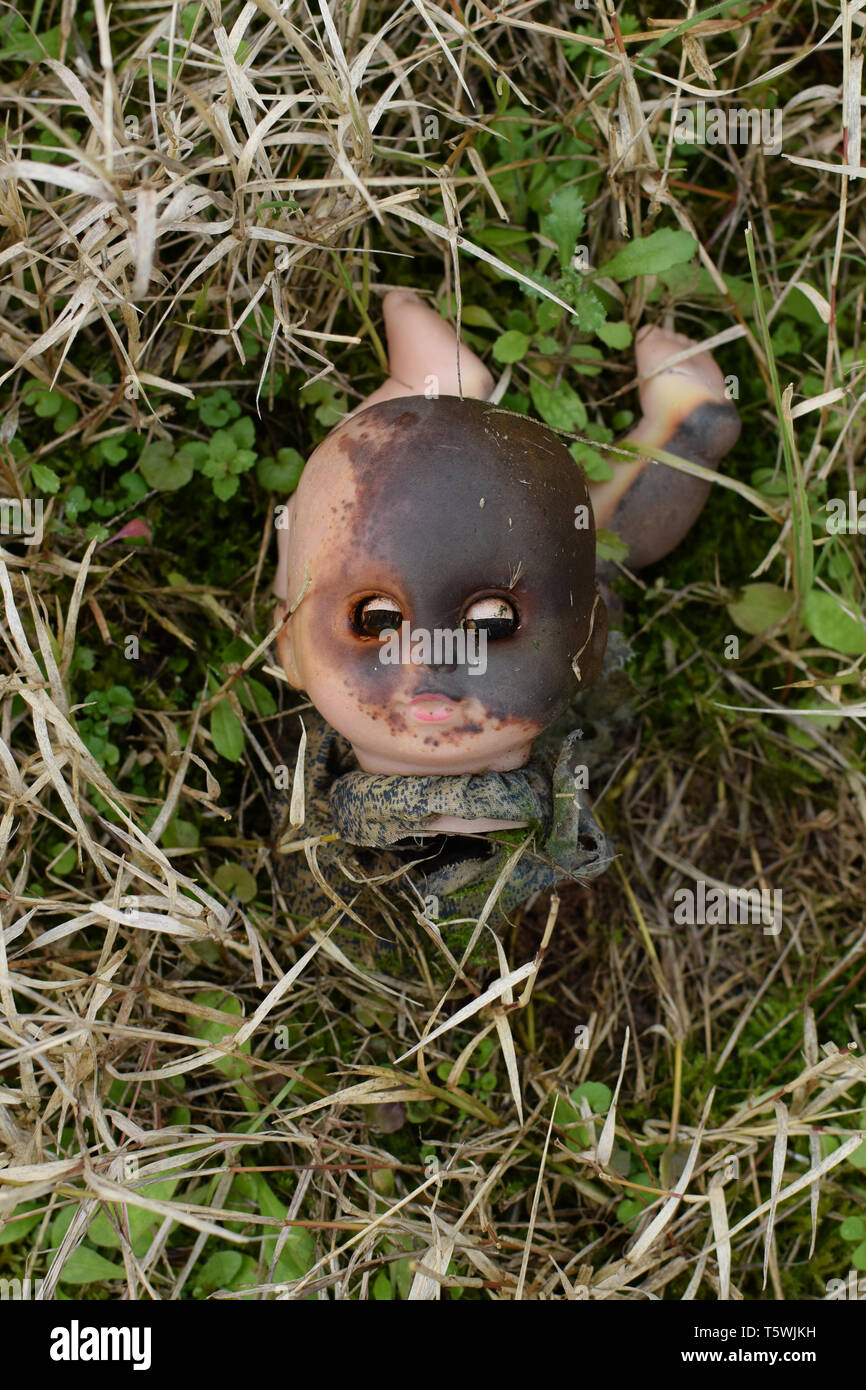 Disfigured face hi-res stock photography and images - Alamy