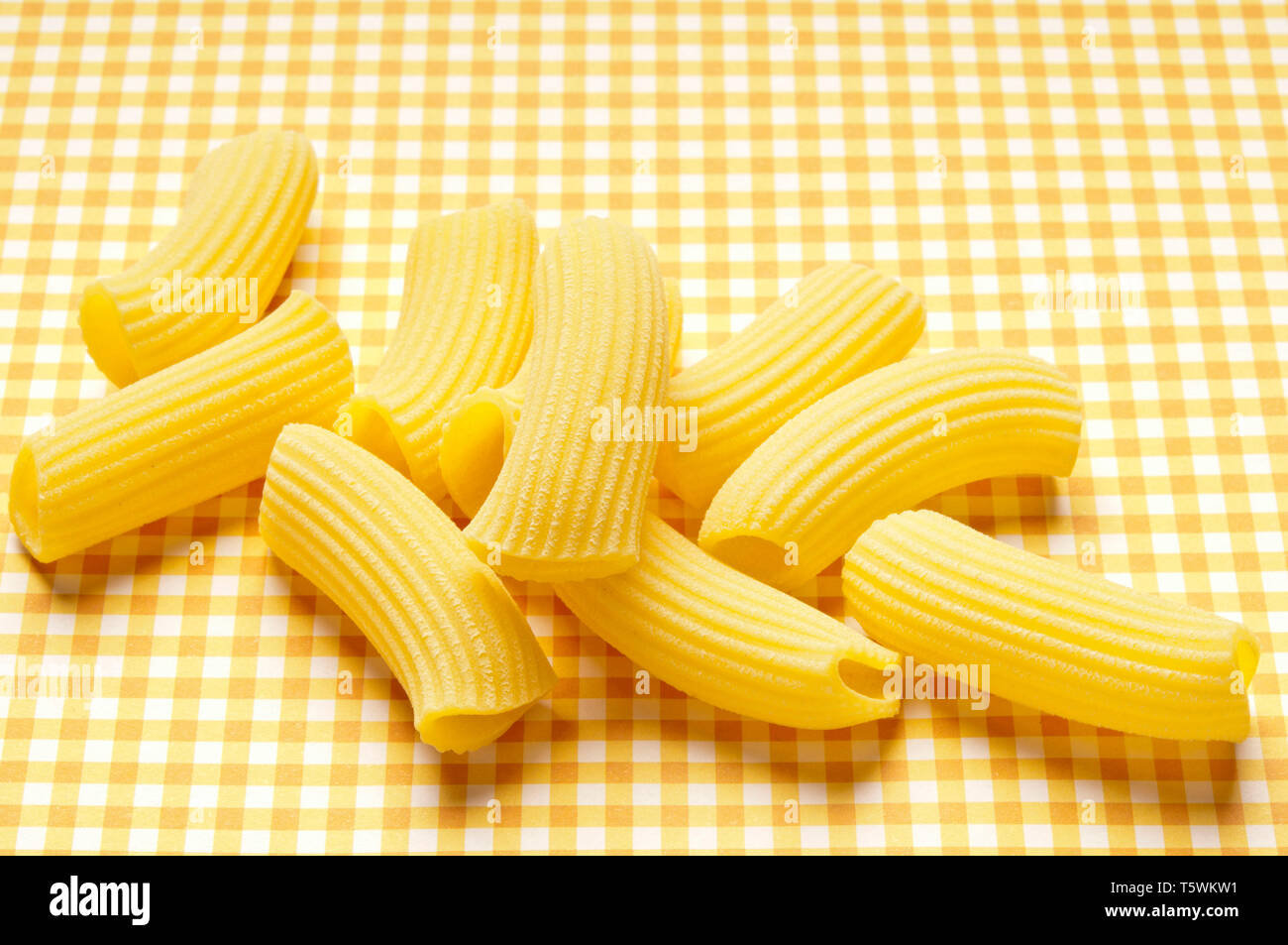 Macaroni food hi-res stock photography and images - Alamy
