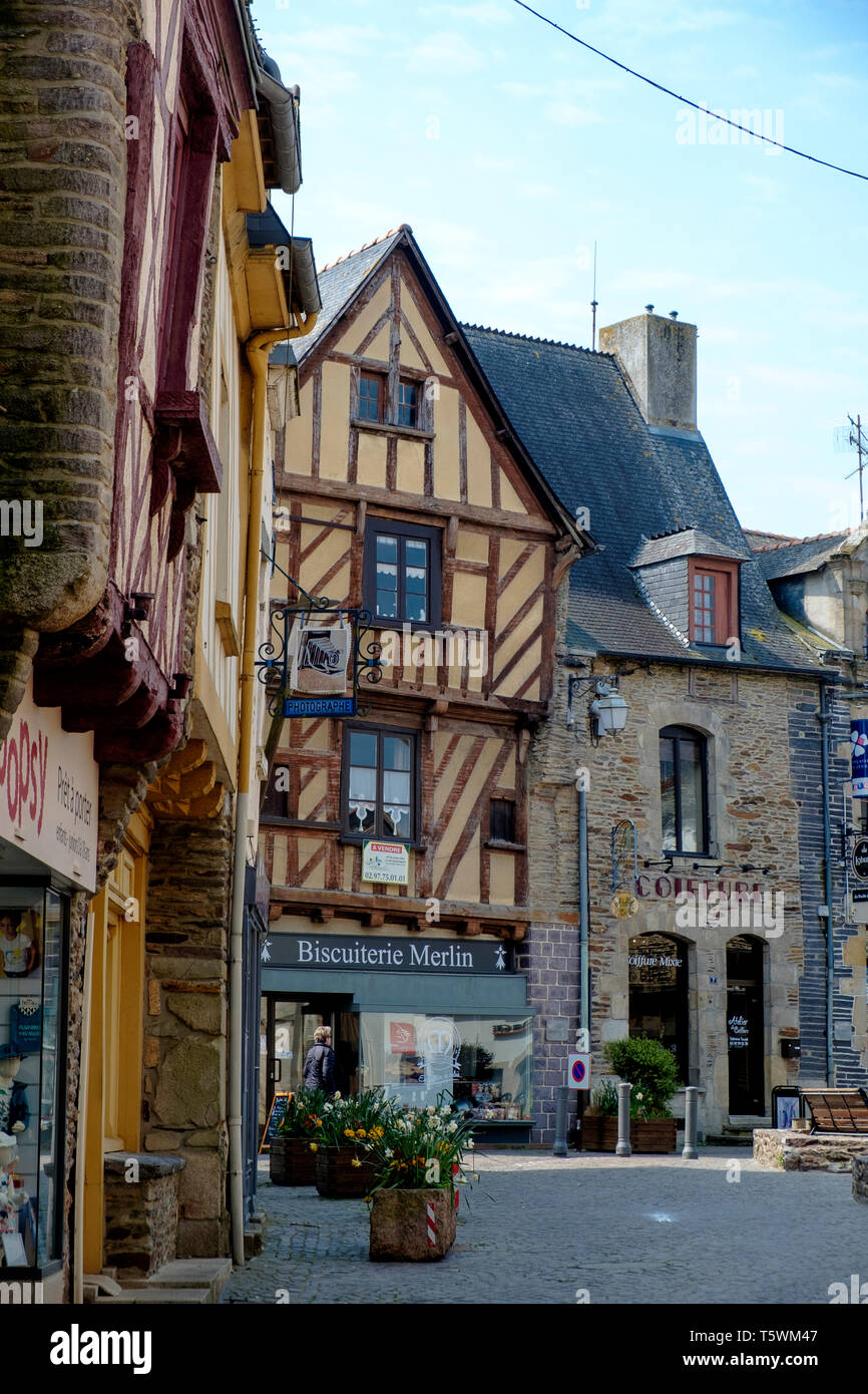 Malestroit brittany france hi-res stock photography and images - Alamy