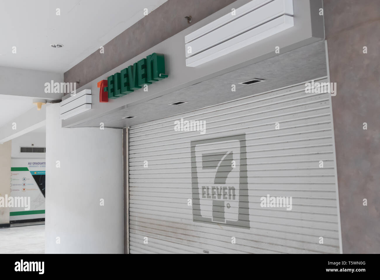 7-Eleven convenience store close at the end of the day with closed ...