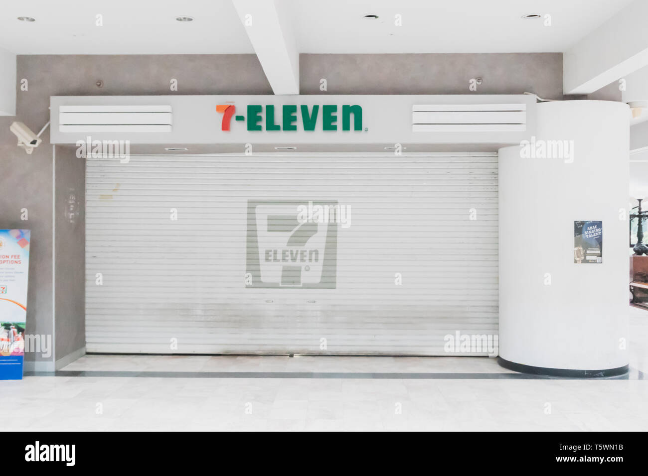 7-Eleven convenience store close at the end of the day with closed ...