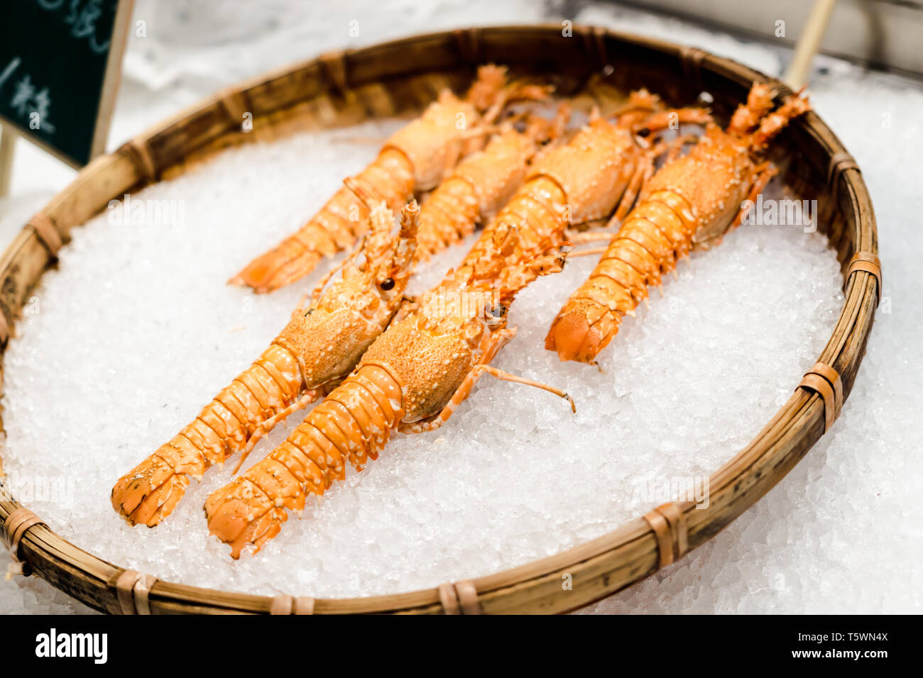 Fresh Pawn for sale at Taipei Fish Market with ice to keep it fresh ...