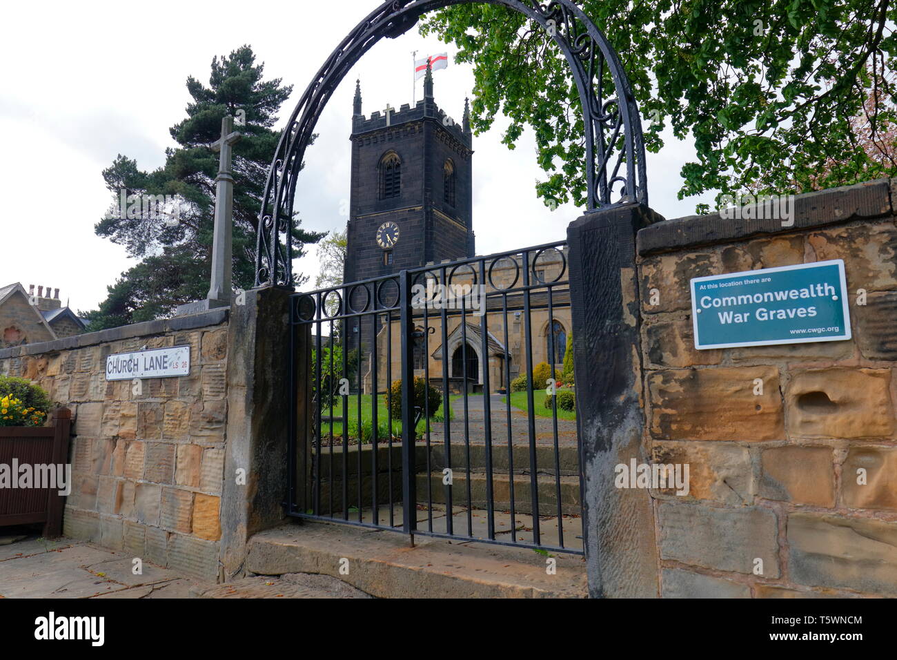 Swillington war memorial hi-res stock photography and images - Alamy