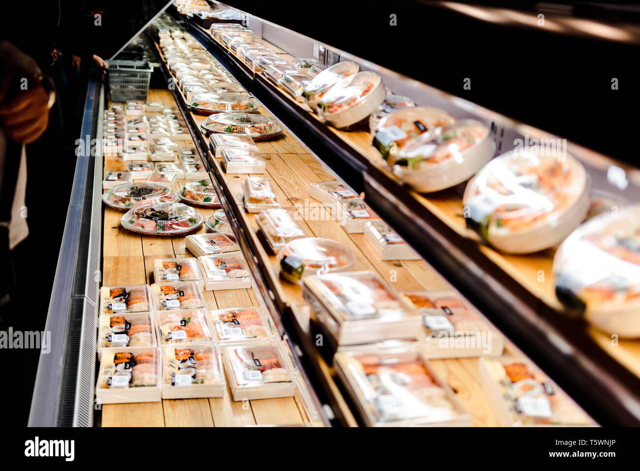 Japanese Style Sushi and Sashimi for sale at Addiction Aquatic ...