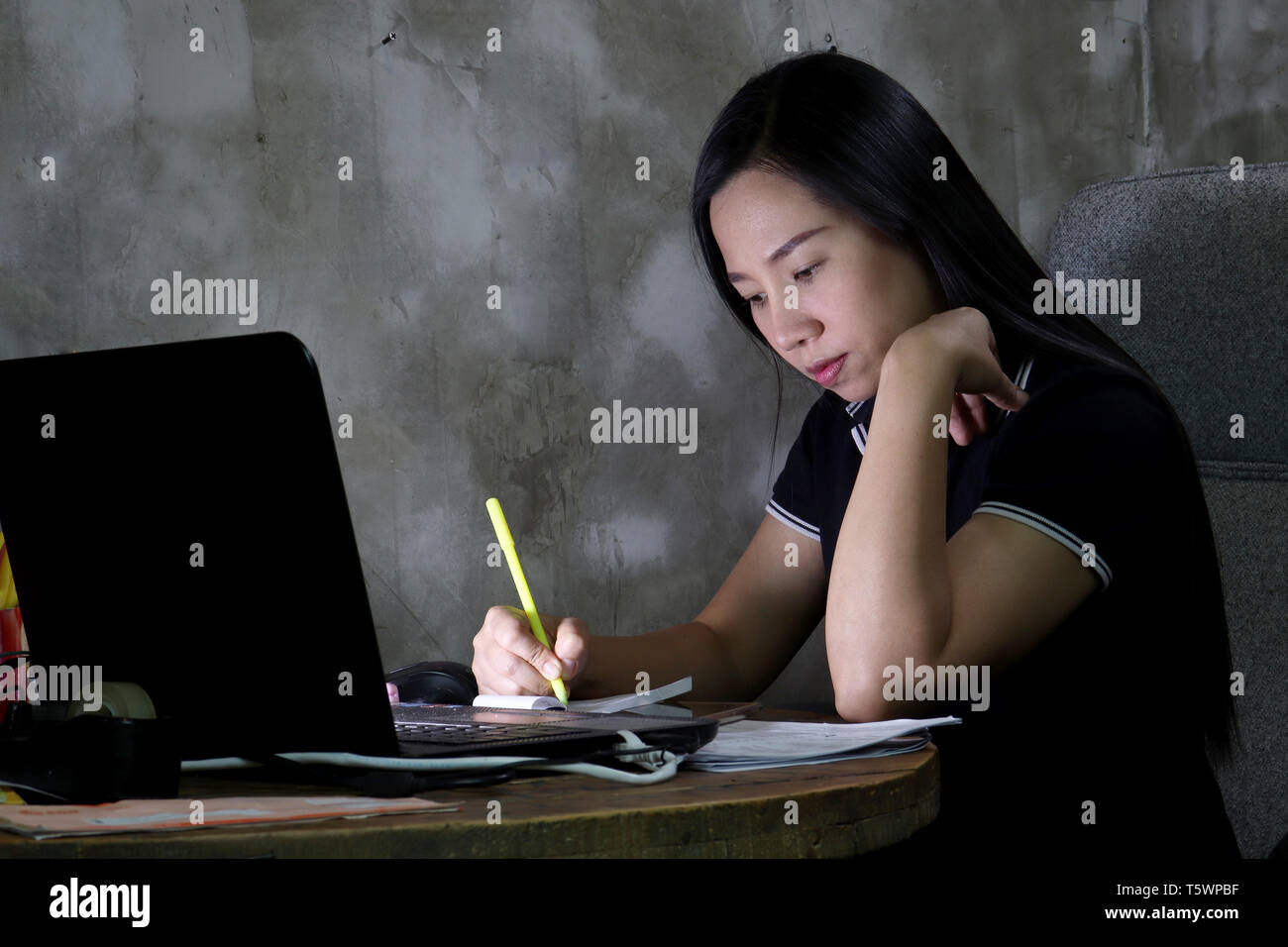 Working from home late night asian hi-res stock photography and images ...