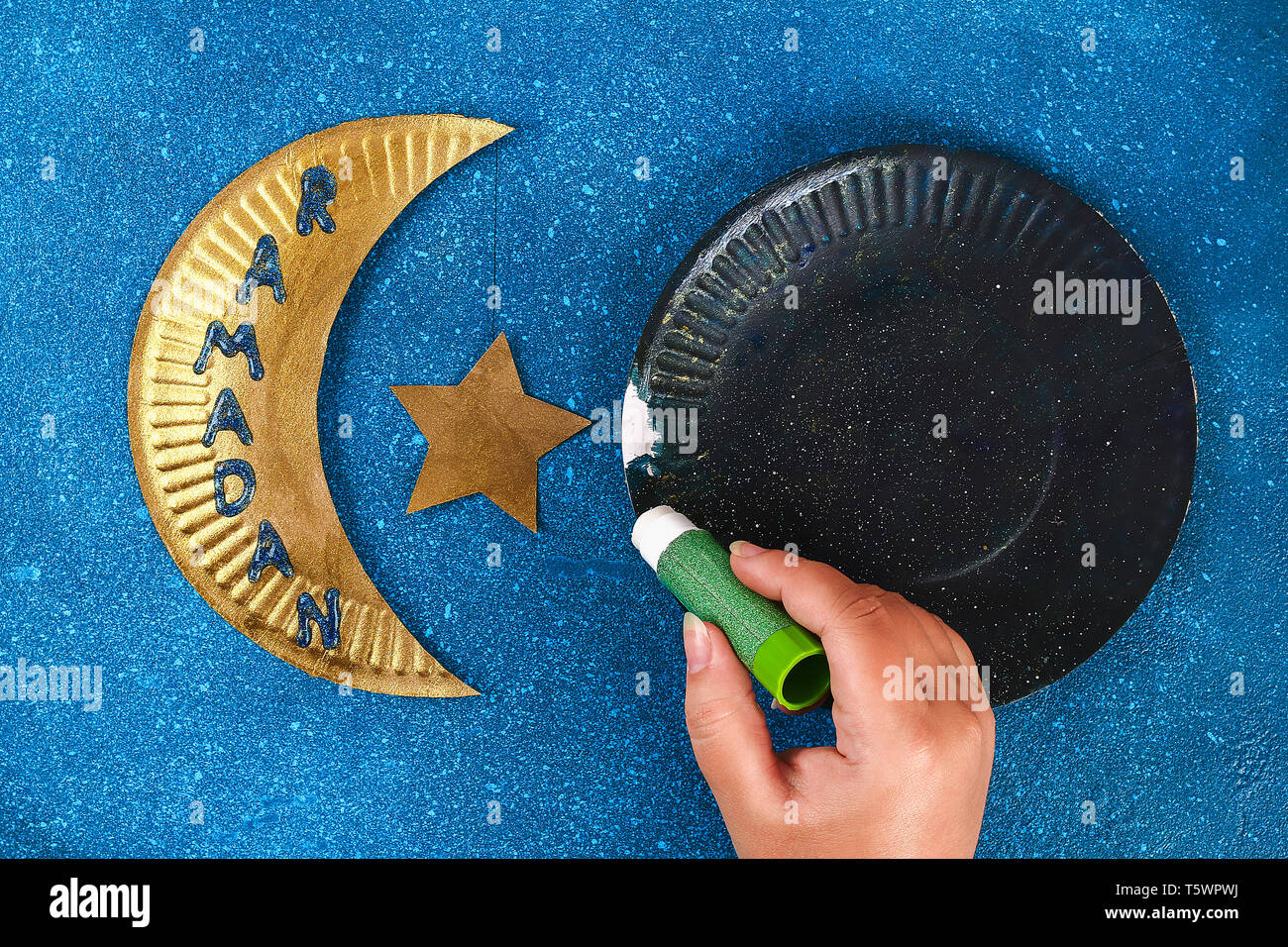 15 Diy Ramadan kareem crescent moon with a star from a disposable ...