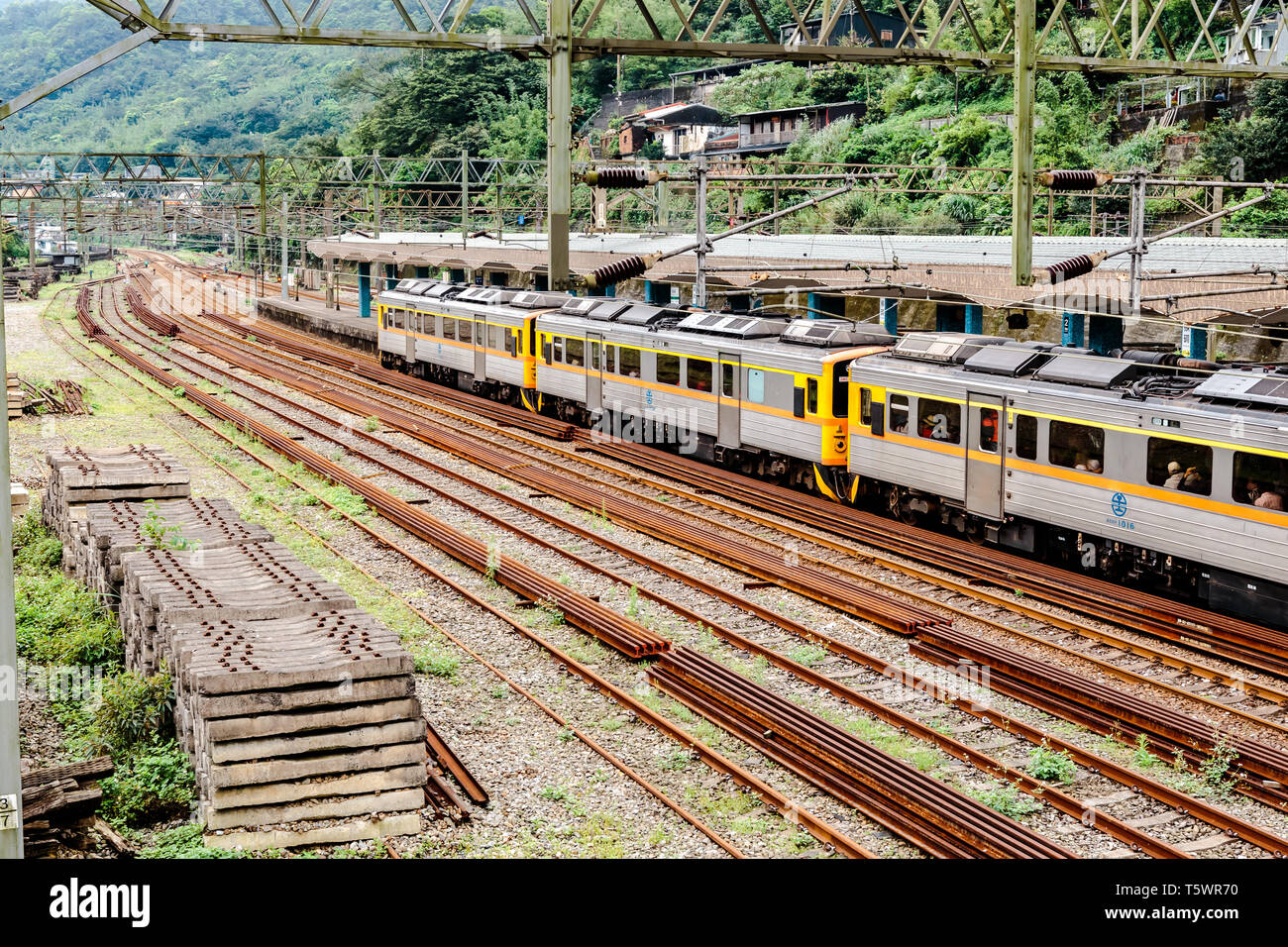 Cat train locomotive hi-res stock photography and images - Alamy