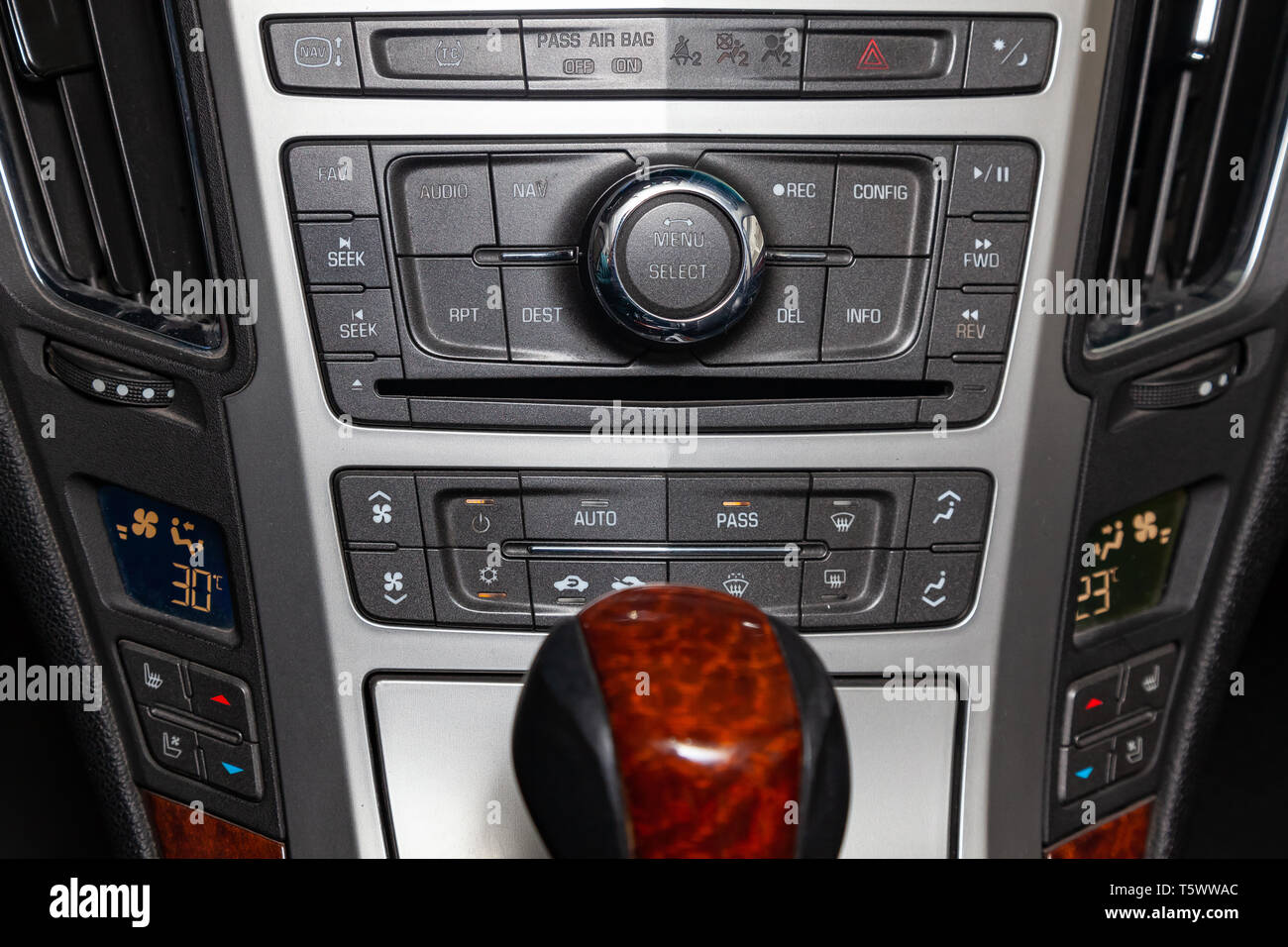 The control panel of the multimedia system, radio, telephone, heated ...