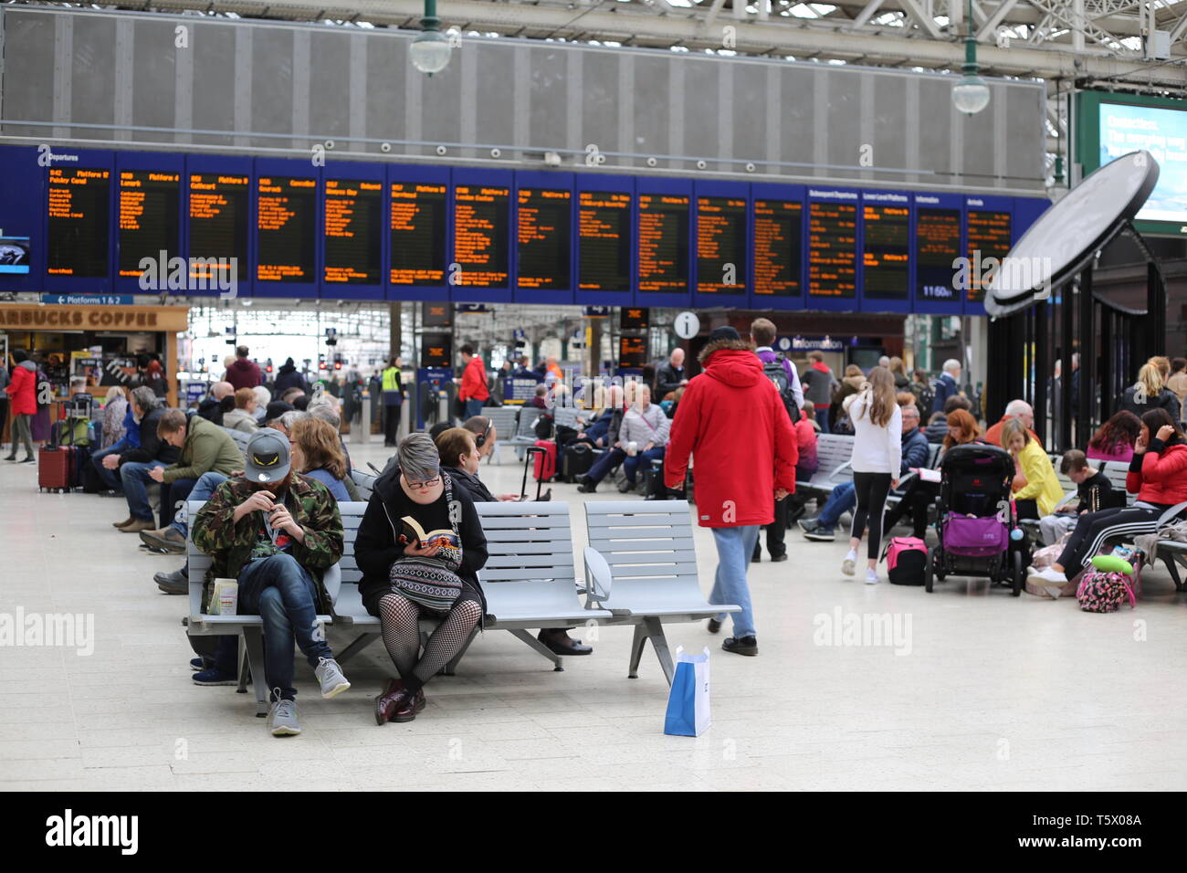 Old reading station hi-res stock photography and images - Alamy