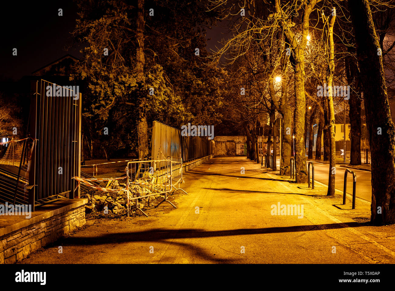 Night road illustration hi-res stock photography and images - Alamy