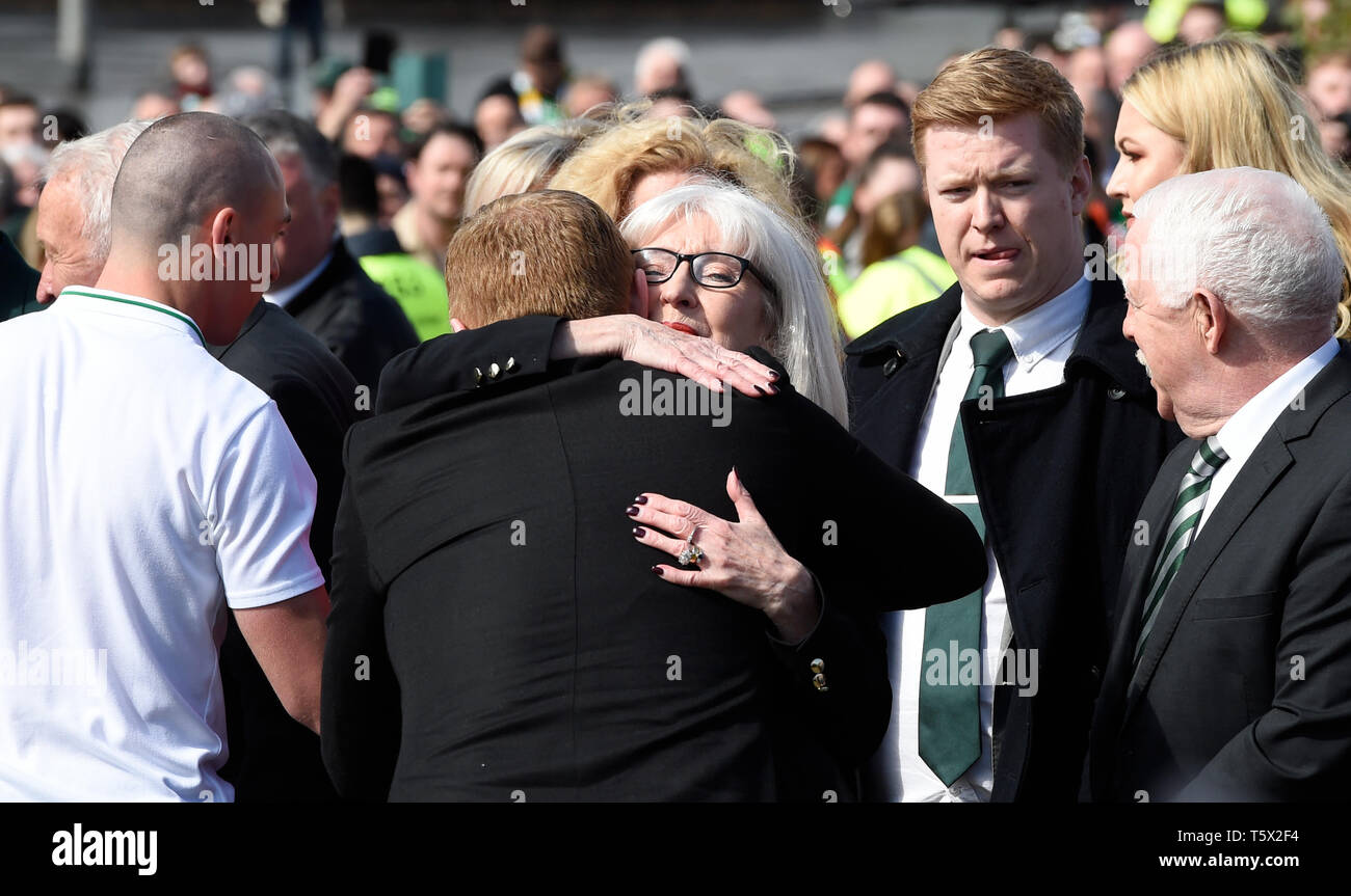 Celtic manager Neil Lennon embraces Liz McNeill, widow of Billy McNeill ...
