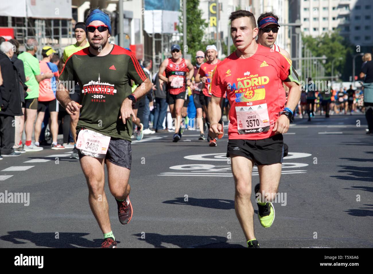 Madrid marathon hi-res stock photography and images - Alamy