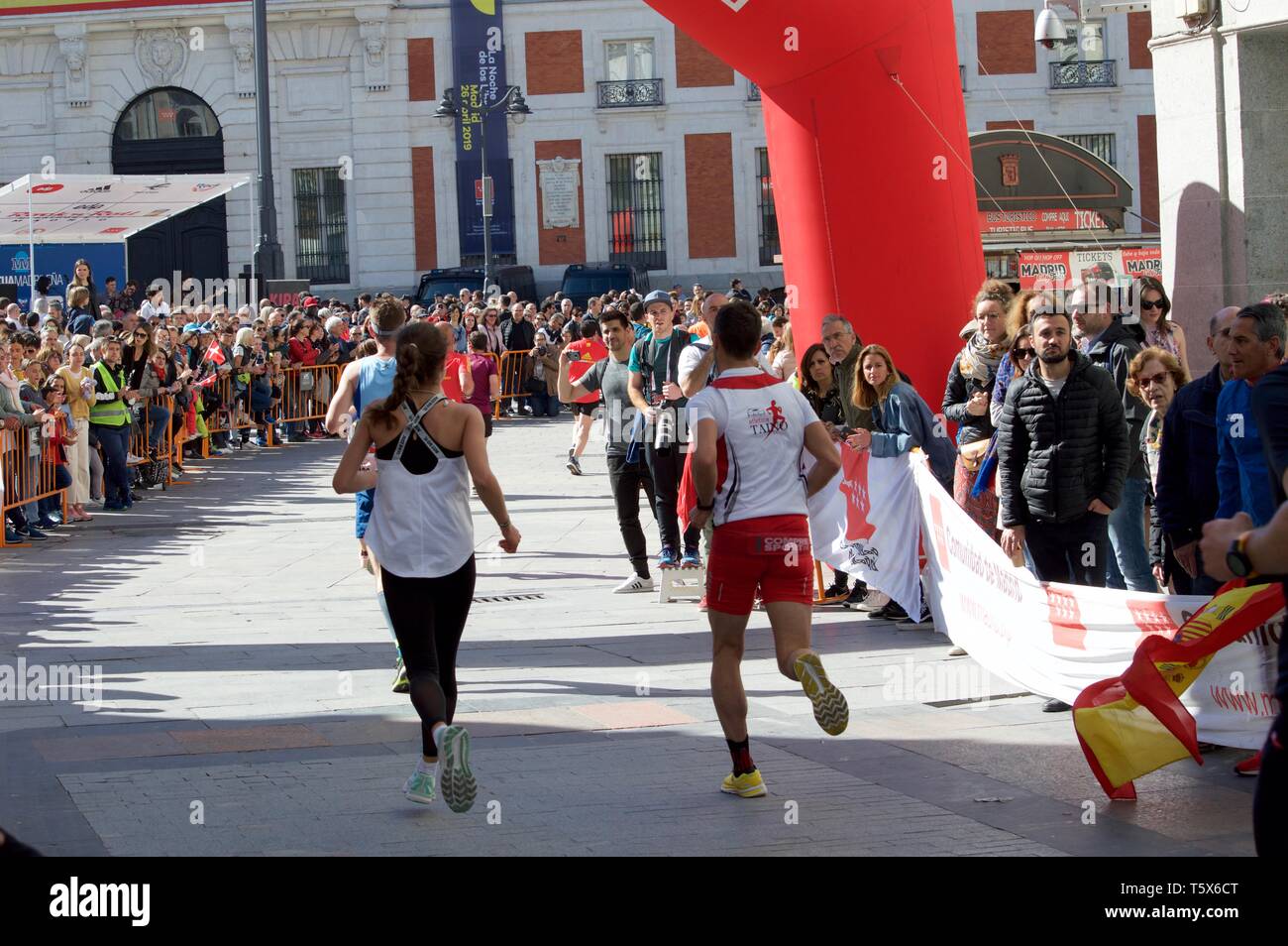 MADRID, SPAIN - APRIL 27: Runners in the Madrid Marathon on April 27 ...