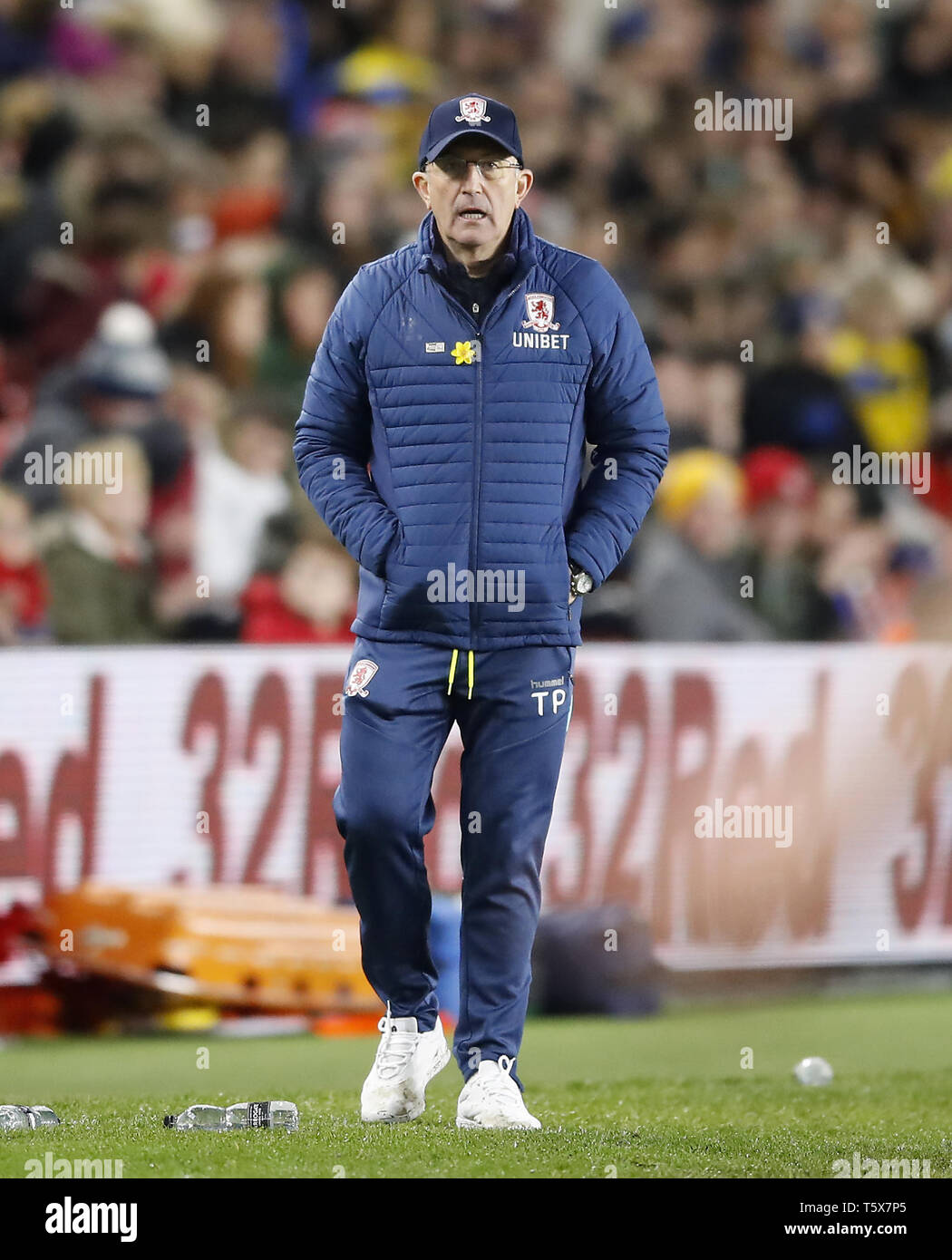 Middlesbrough manager Tony Pulis Stock Photo - Alamy
