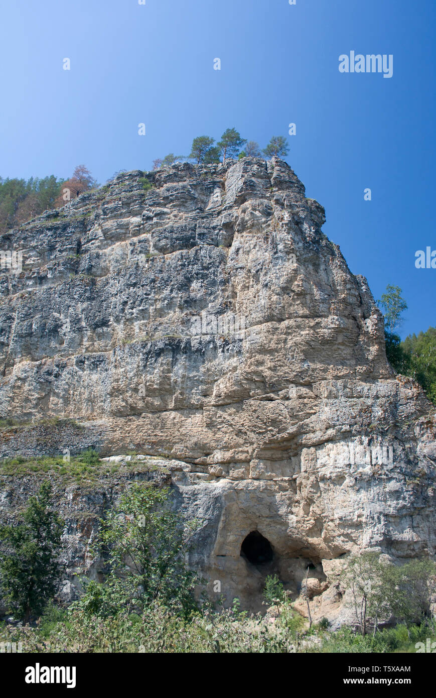 Cave in mountain hi-res stock photography and images - Alamy