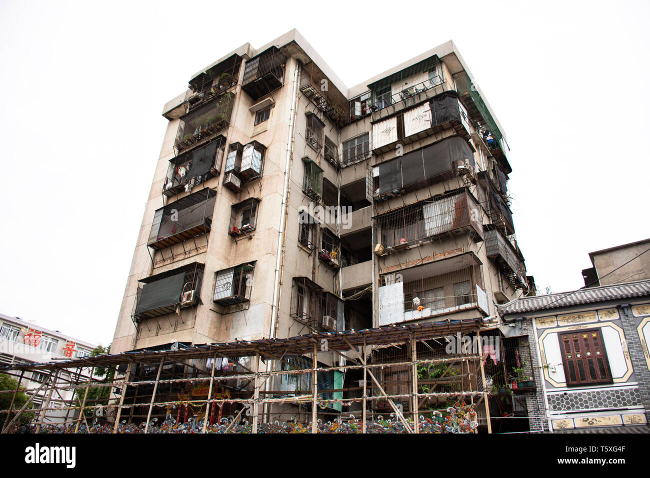 Traditional chinese architecture culture living house home hi-res stock ...