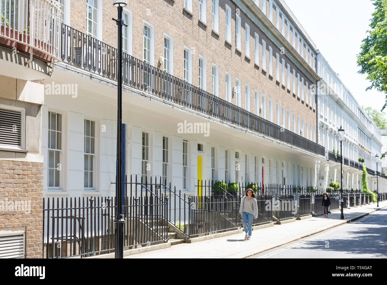 Royal avenue hi-res stock photography and images - Alamy