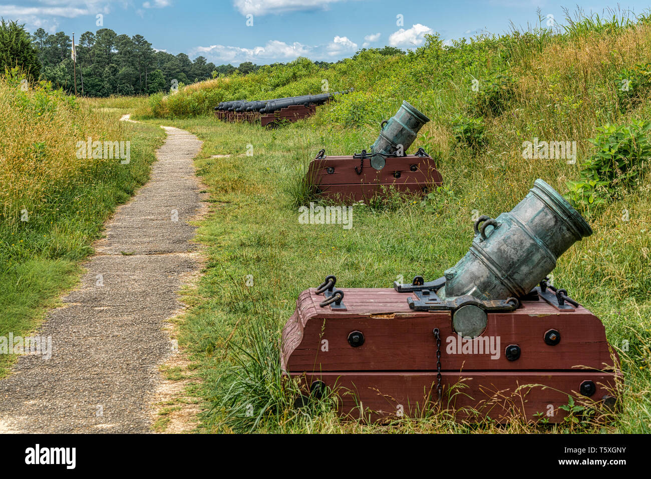 Mortar artillery 1781 hi-res stock photography and images - Alamy