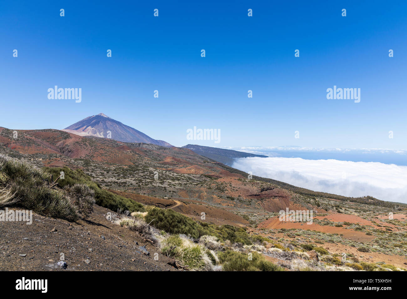 Inversion layer hi-res stock photography and images - Alamy