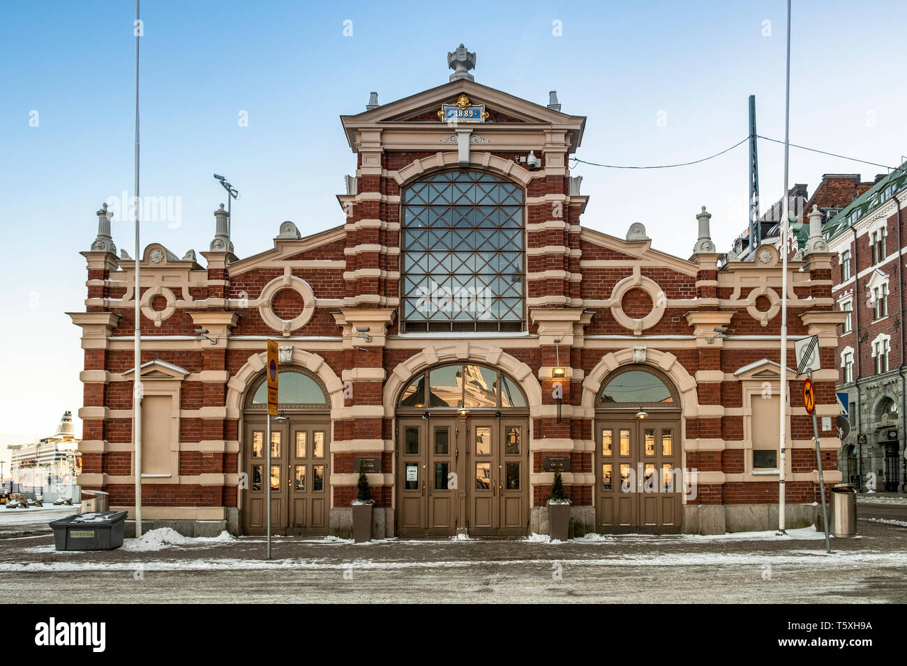 Vanha Kauppahalli Helsinki High Resolution Stock Photography and Images ...