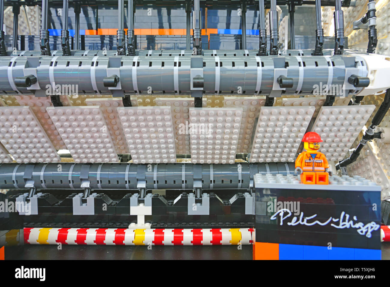 Switzerland geneva cern laboratory nuclear hi-res stock photography and ...