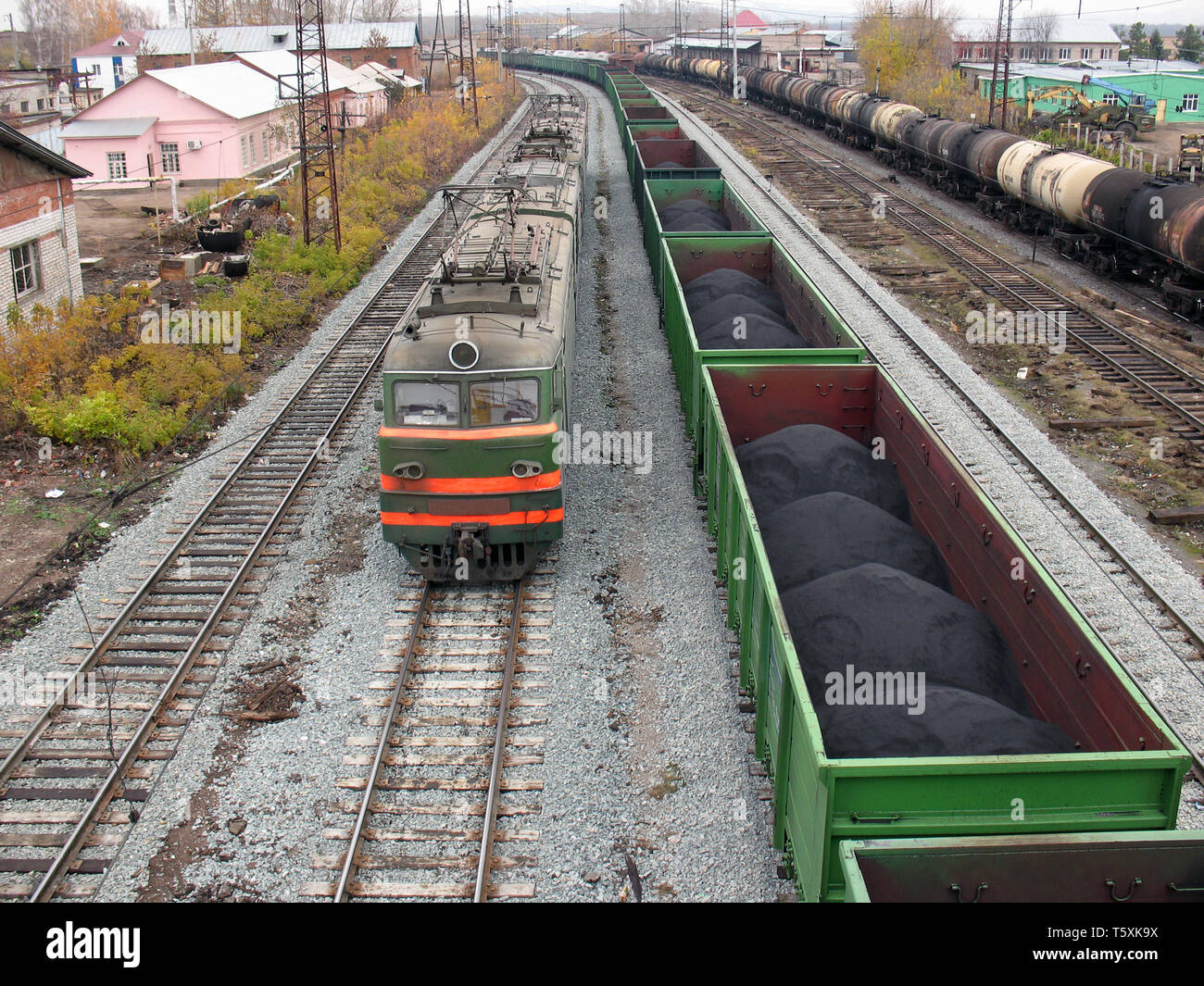 Moving cargo on a railway Stock Photo - Alamy