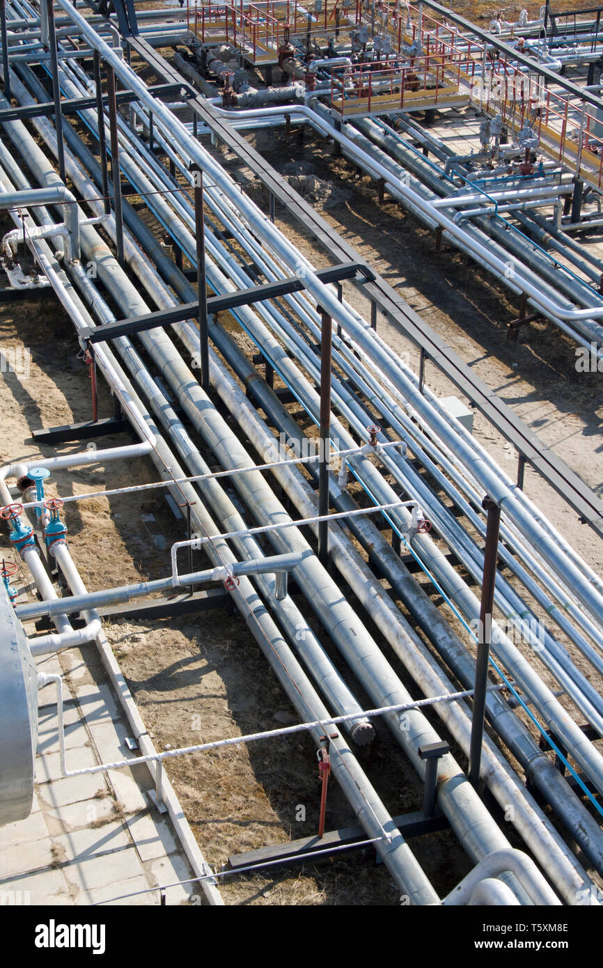 Pipeline control center hi-res stock photography and images - Alamy