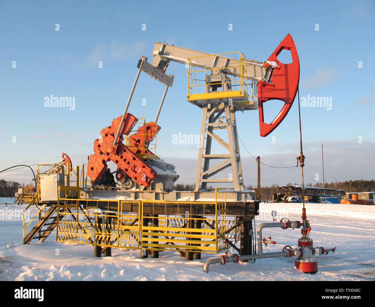 Oil extraction. Oil industry. Construction and mechanism in work Stock ...