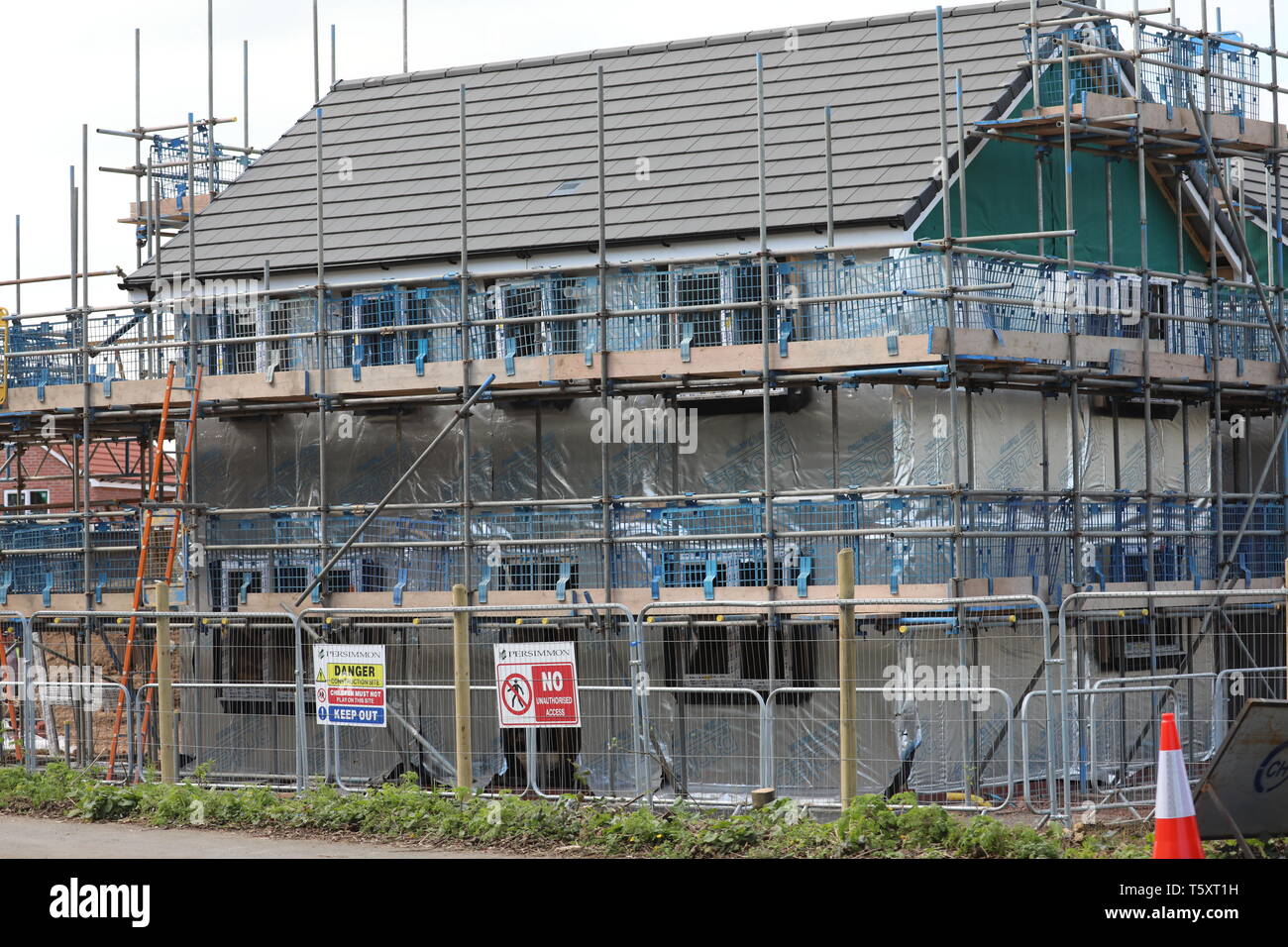 Shoddy workmanship hi-res stock photography and images - Alamy