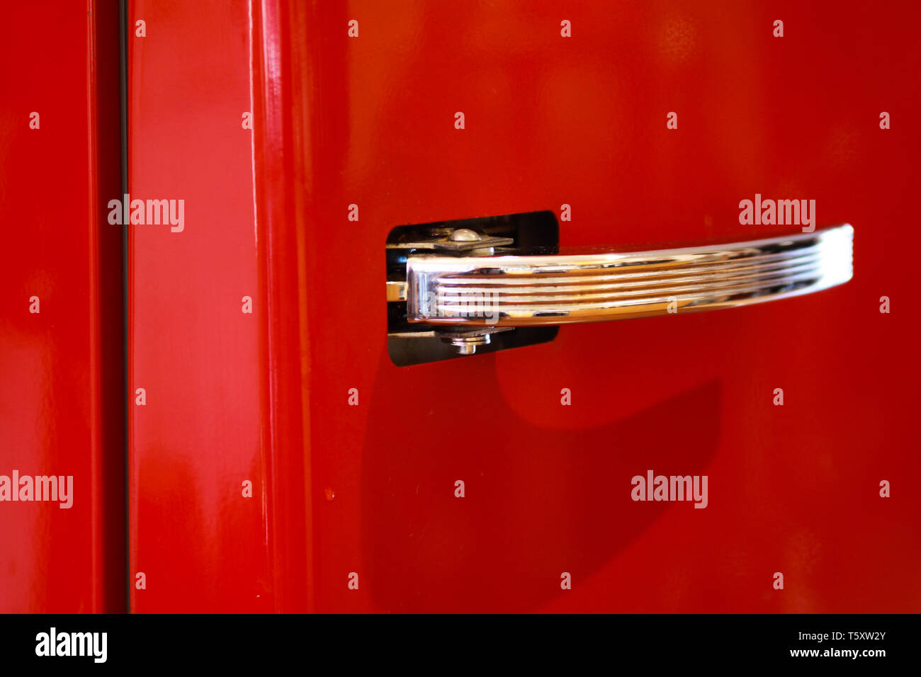 Refridgerator hi-res stock photography and images - Alamy