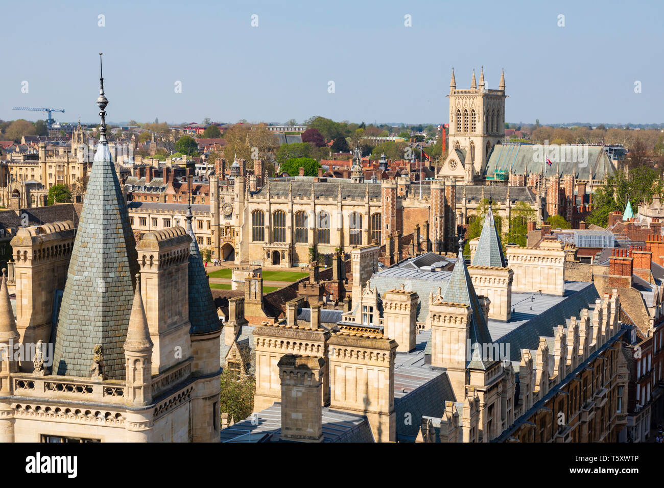 British rooftops hi-res stock photography and images - Alamy