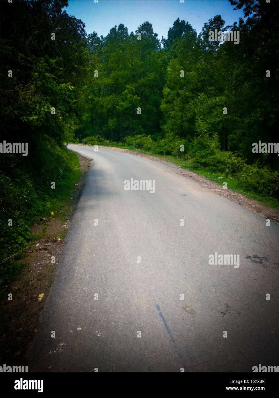 Curved overpass hi-res stock photography and images - Alamy