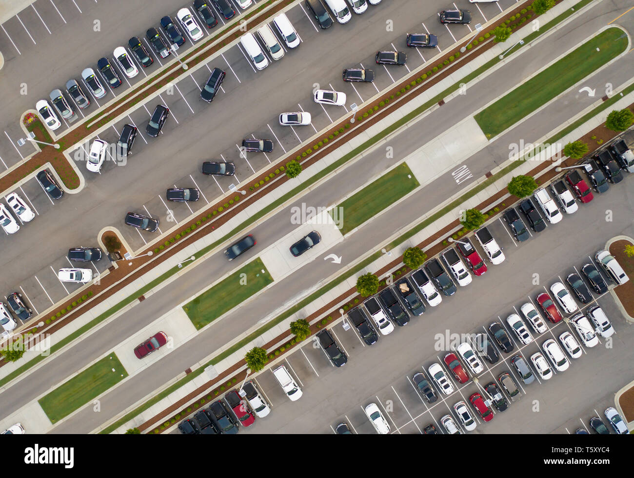 Car Dealership Aerial Stock Photos & Car Dealership Aerial Stock Images ...
